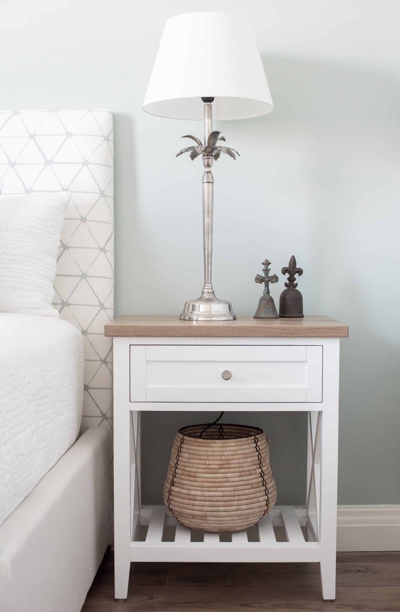 Custom Bedside Tables – Beachwood Designs
